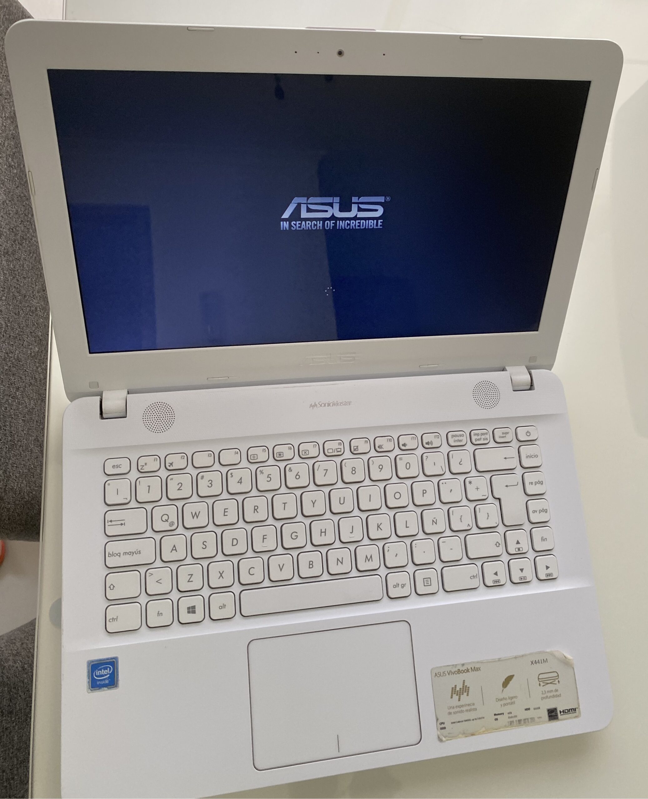 Portátil Asus VivoBook Max X441ma-ga080 Blanco | MiPlaza.co
